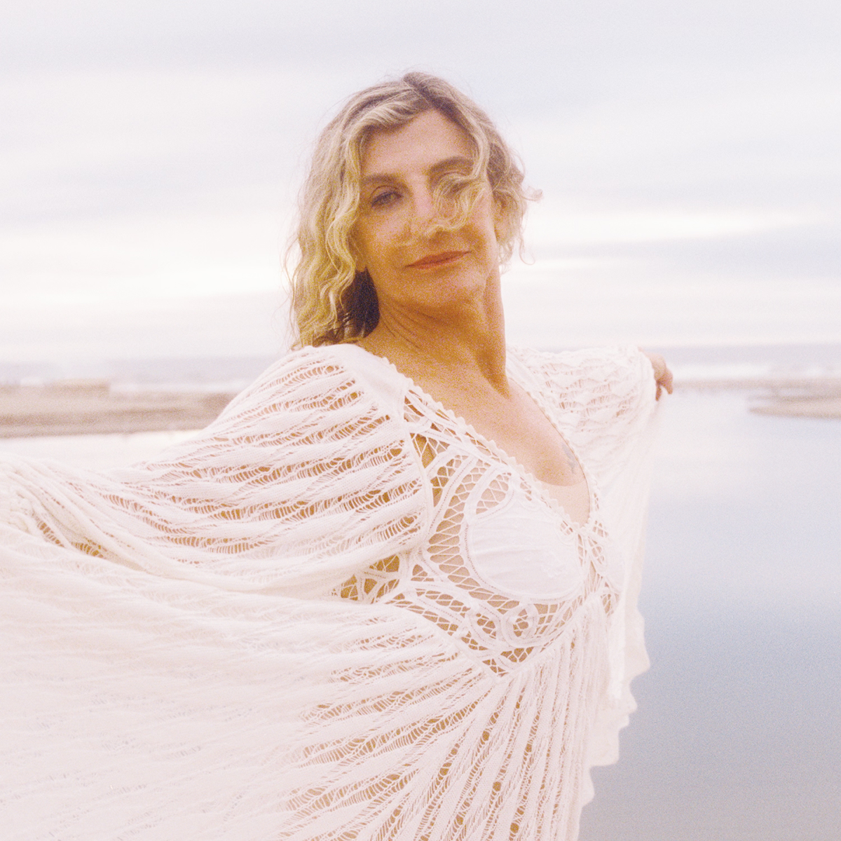 Pebe Sebert - Pebe Sebert | Music Tracker
